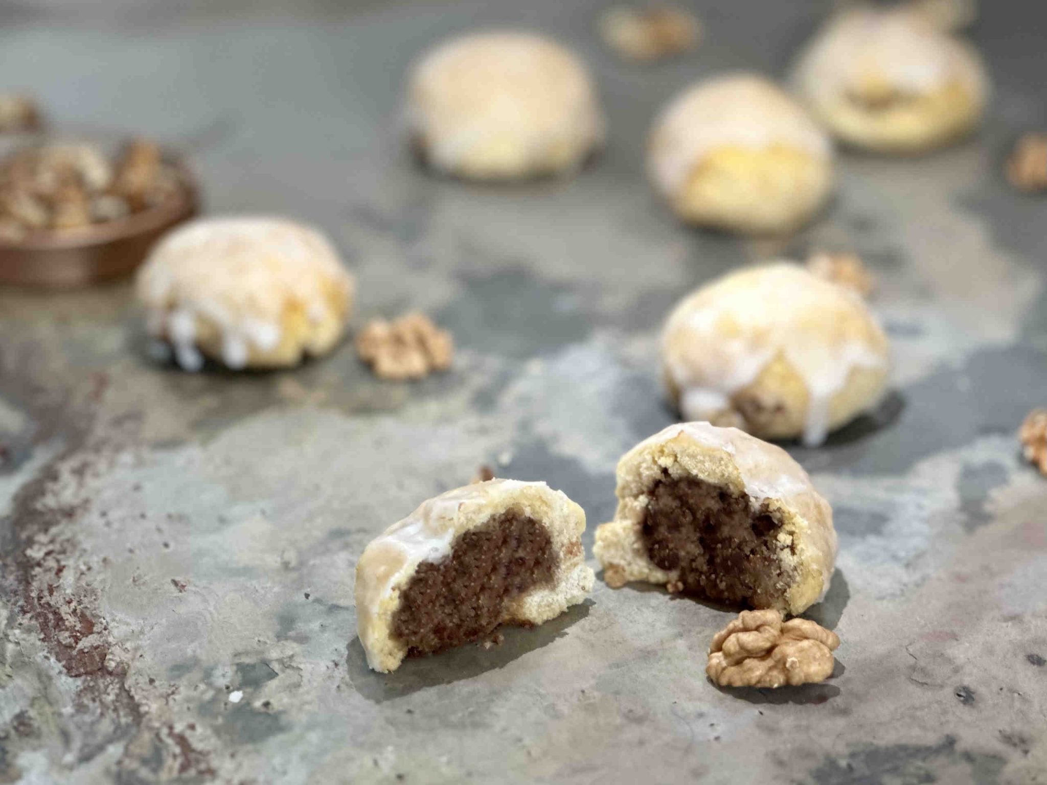 Nuss-Germteiggebäck - Alexandra Gorsche